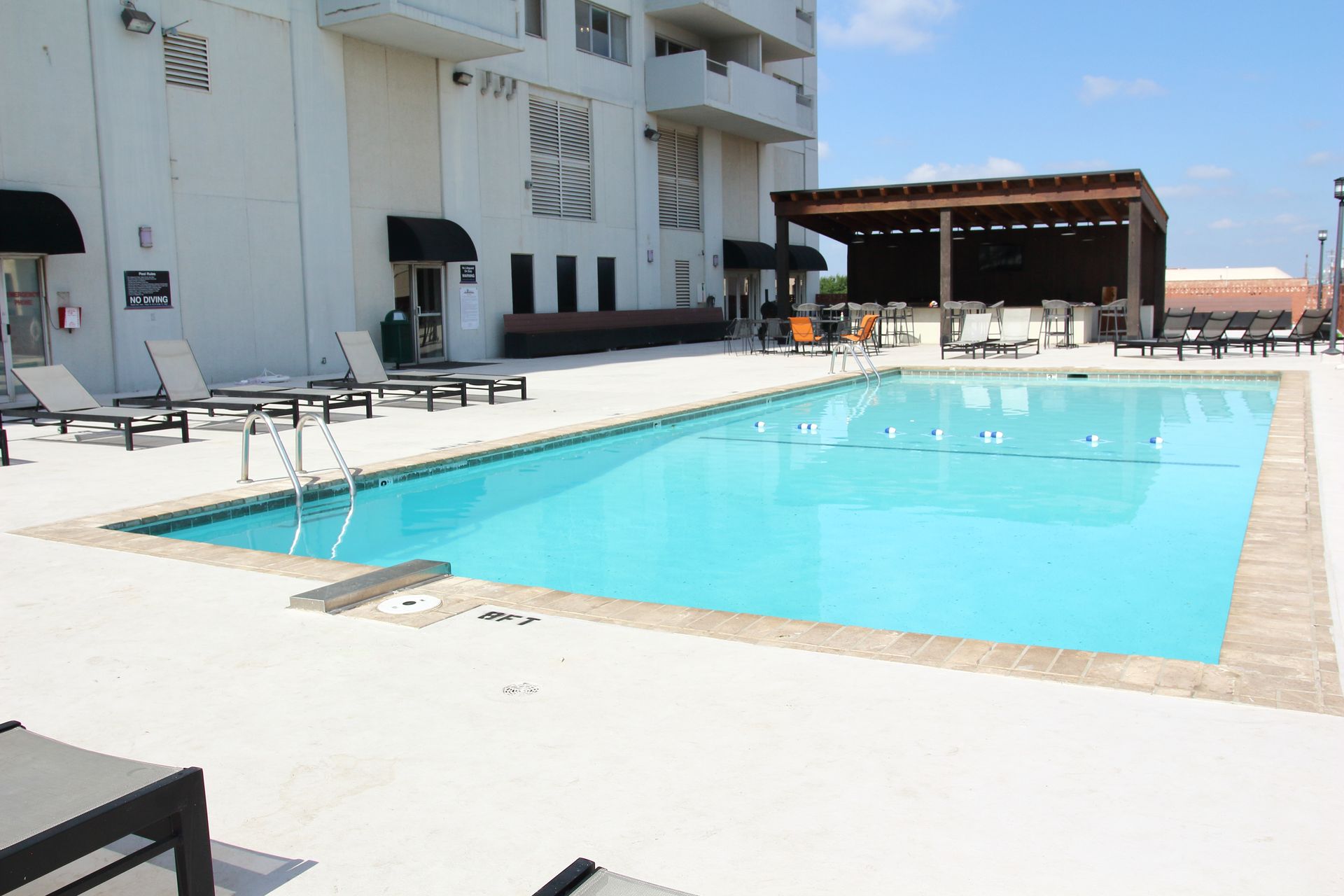 Regency Penthouse Apartments Near Downtown OKC