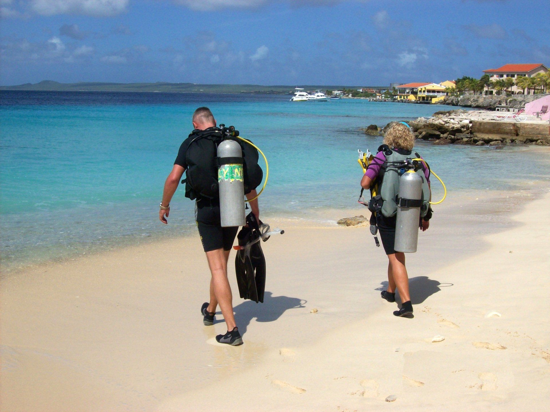Dive Experiences | Sand Dollar Bonaire