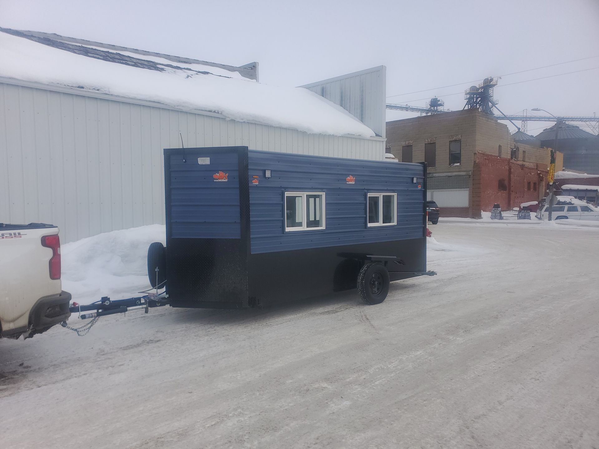 Custom Ice Fishing House - Choose Accessories for Zack Shack