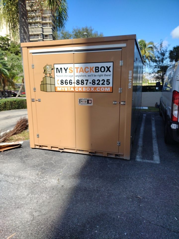 Revamping Schools: Effortless Renovations with On-Site Storage Solutions