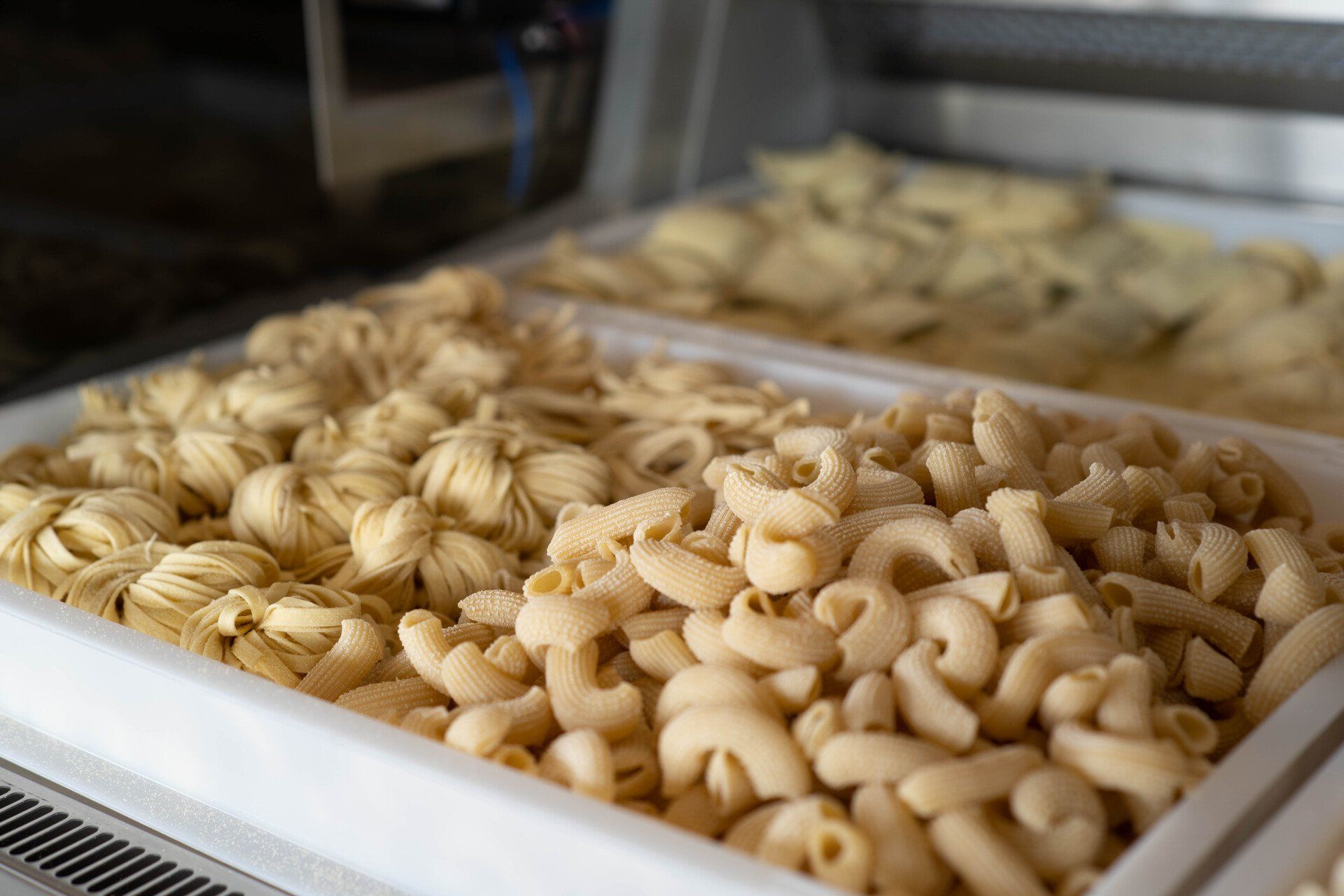 ARTISAN FRESH PASTA AND DELICATESSEN | COFFEE AND PASTRIES BAKED FRESH
