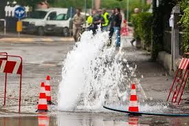 How to Handle a Broken Water Line: 8 Essential Steps for Homeowners
