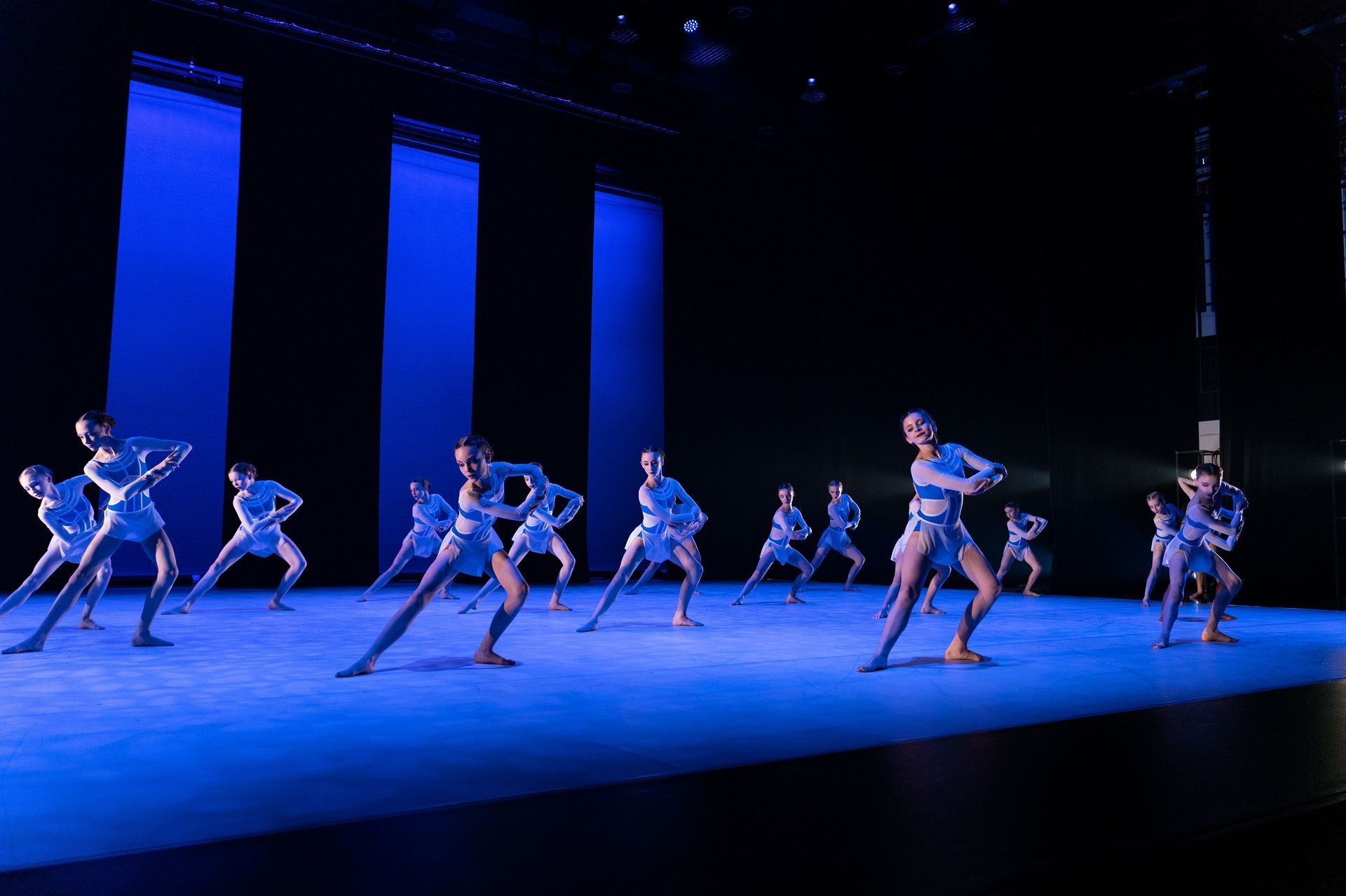 Dancing sisters shine on stage
