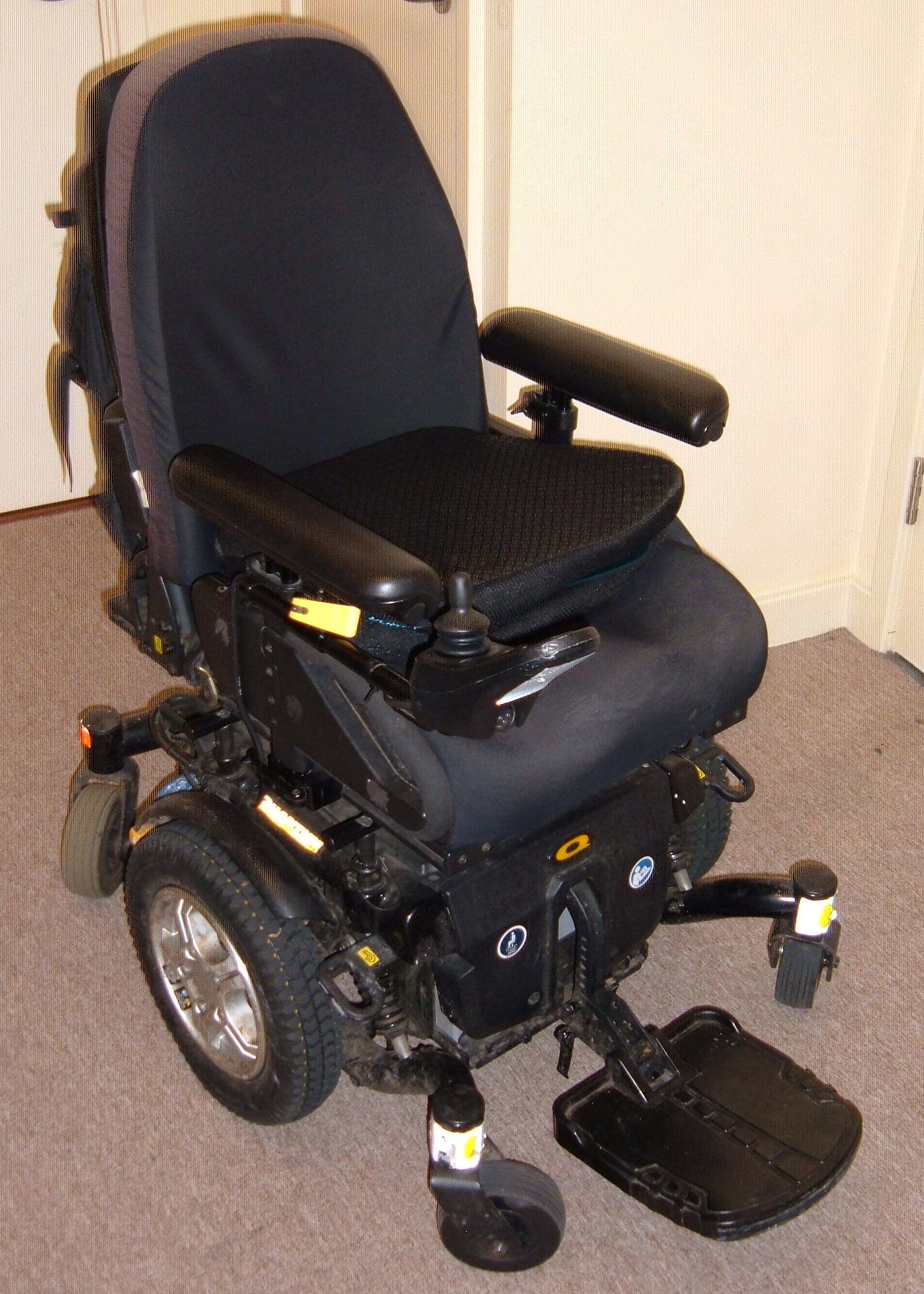 The Powerchair Mitt, for electric wheelchair users