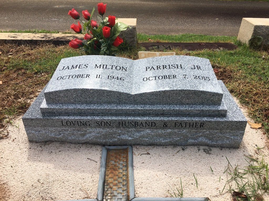 Individual Markers | Clark Memorials