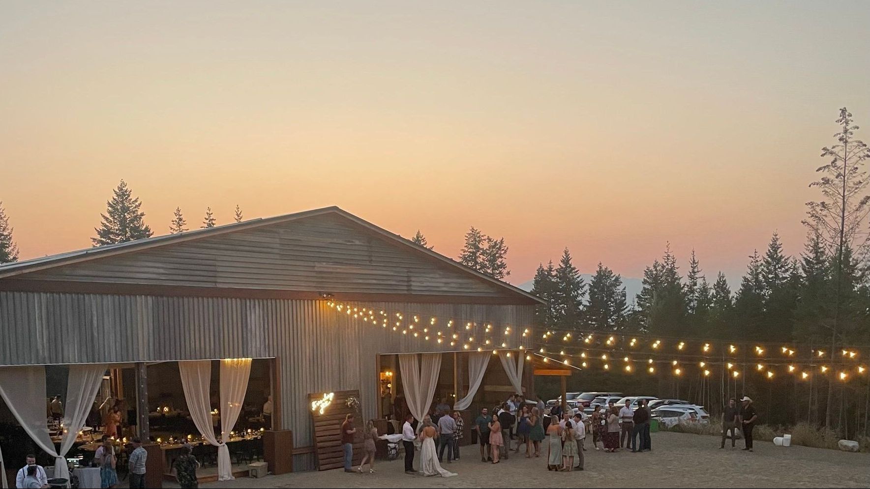 home [www.ravenandsteel.com]