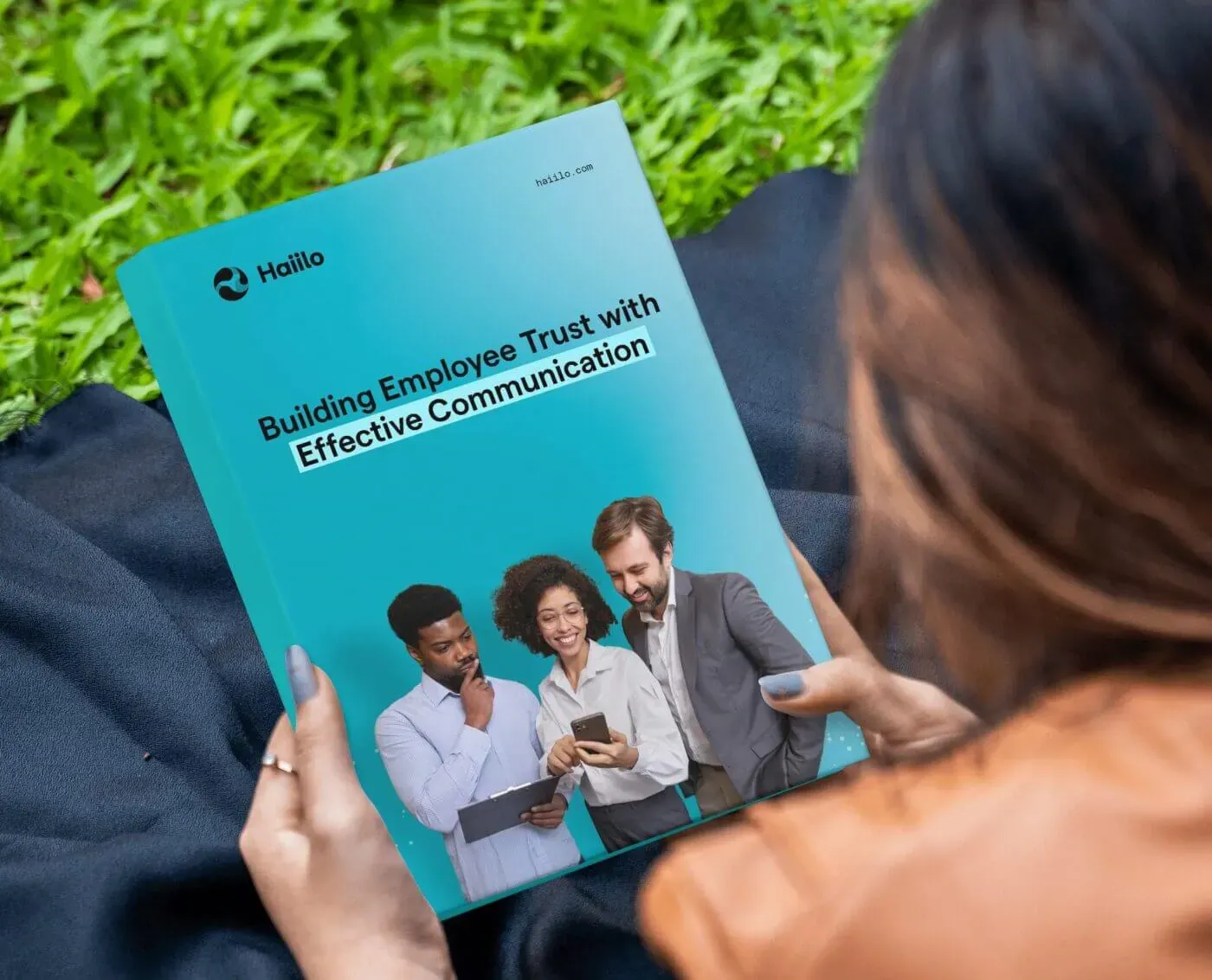 Build Employee Trust with Communication Guide | Haiilo