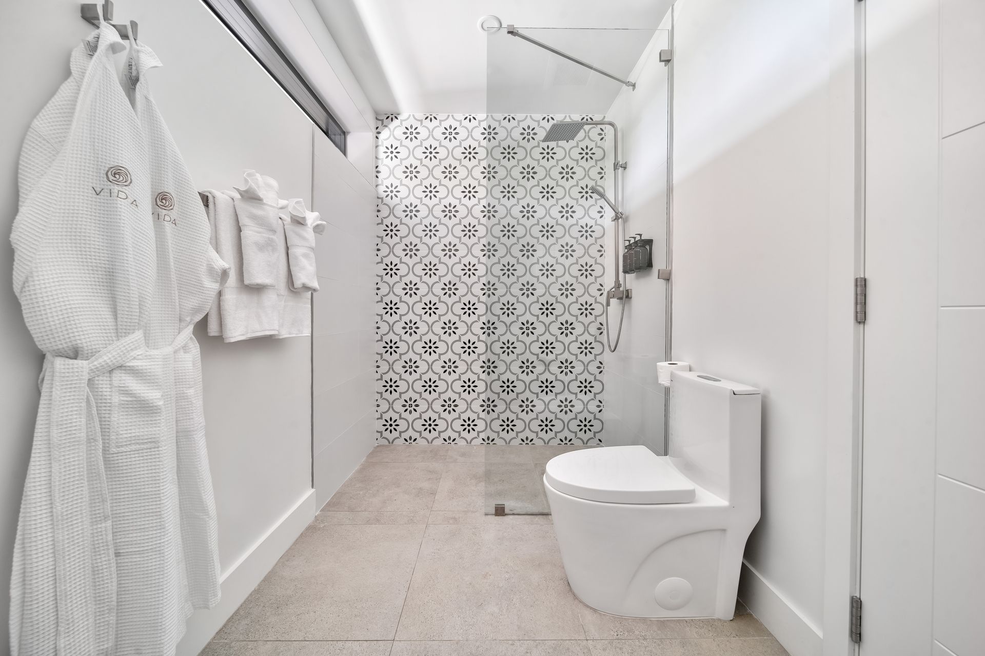 Vida Cayman Islands - Gallery - Grand Cayman's Luxury Boutique Hotel