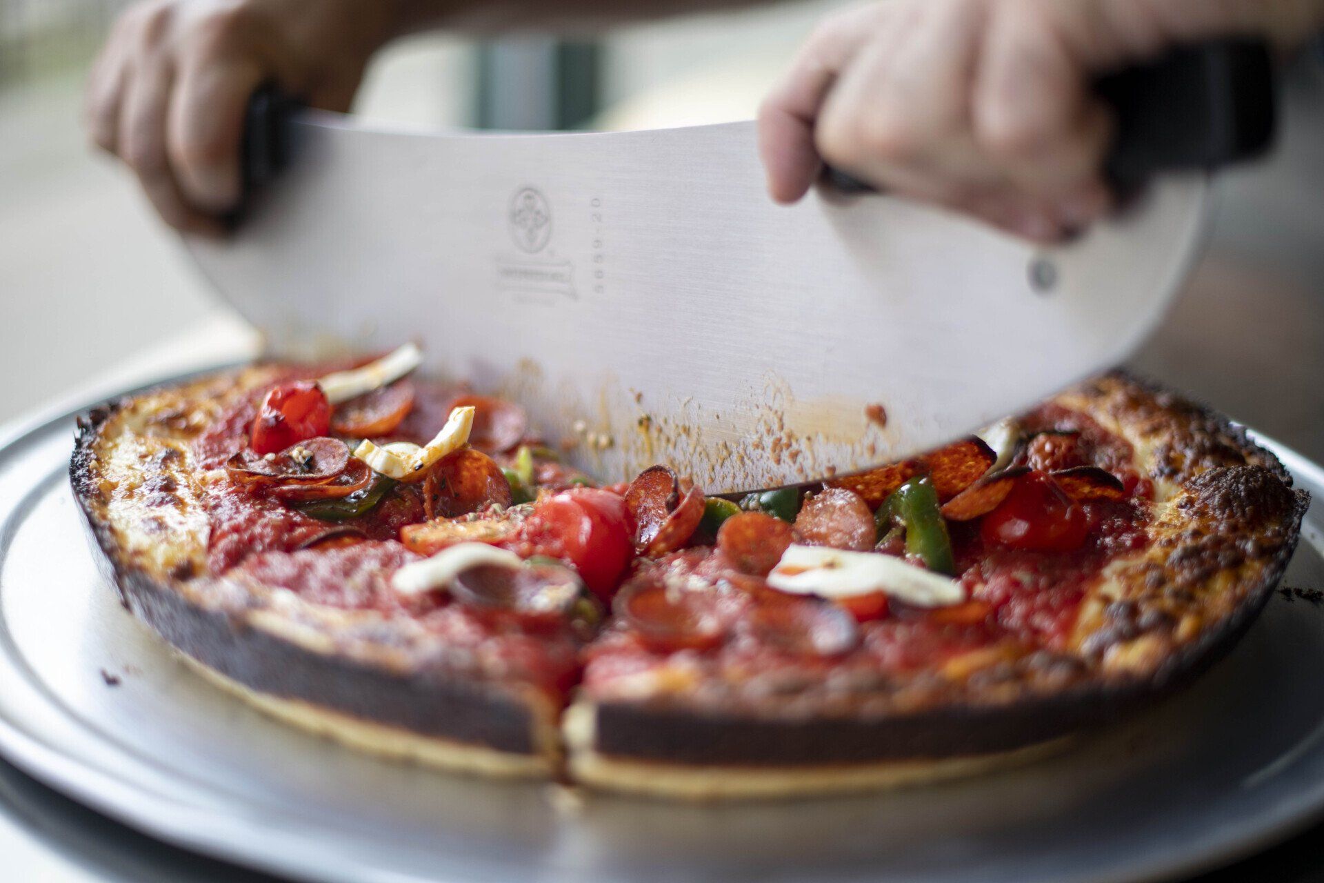 Welcome to Milly's Pizza In The Pan - CLICK TO ORDER NOW!