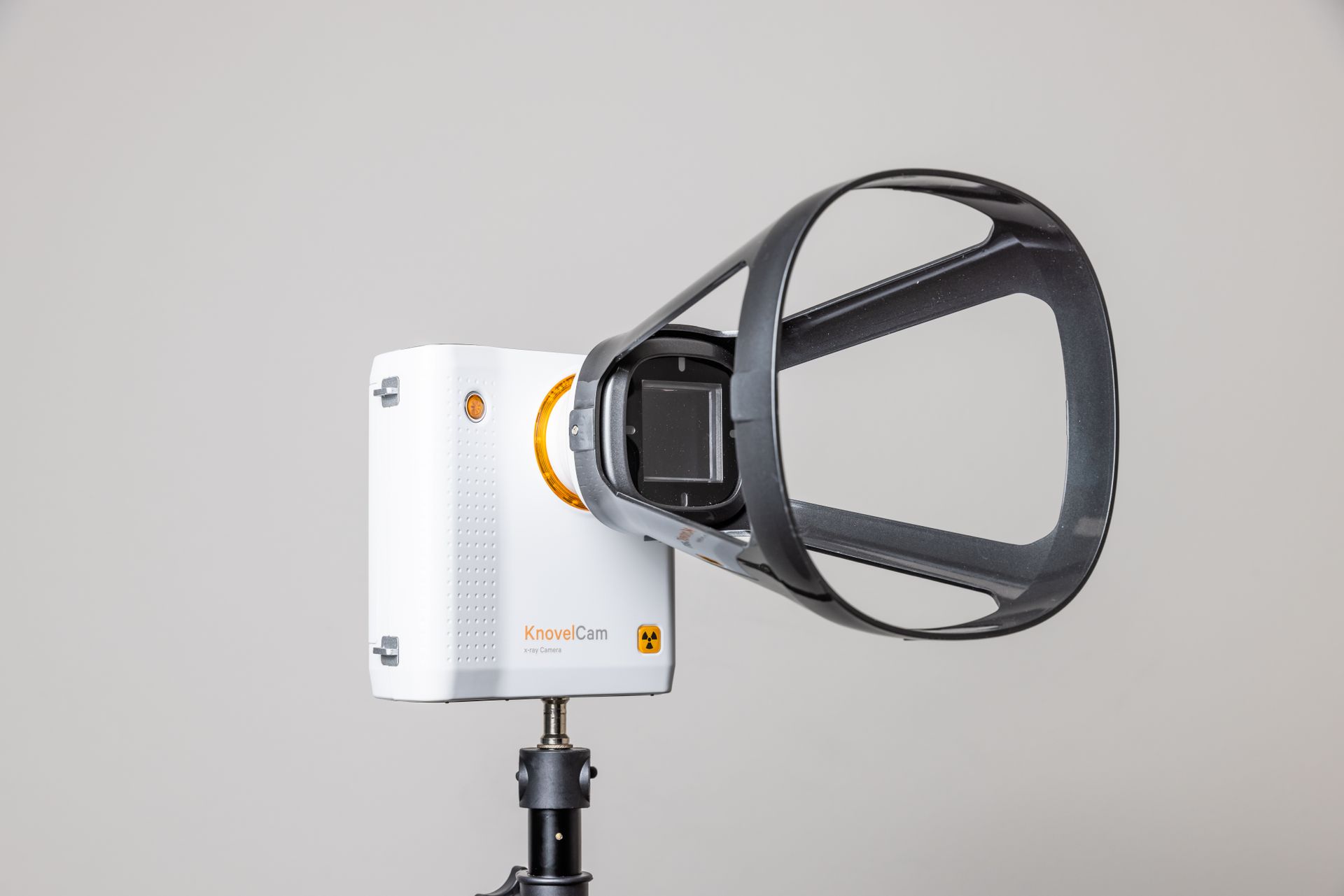 Compact Ultralight Mobile x-ray