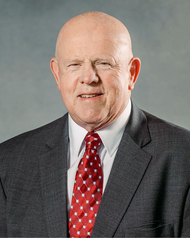 Dan Crist's Instagram, Twitter & Facebook on IDCrawl