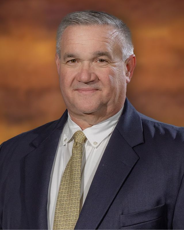 Lisa Rademacher's Instagram, Twitter & Facebook on IDCrawl