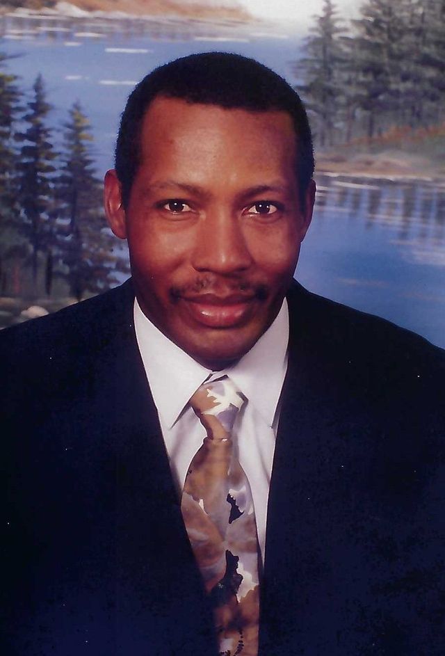 Ronnie Duckworth's Instagram, Twitter & Facebook on IDCrawl