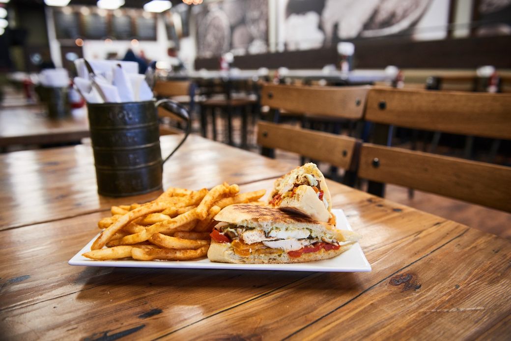 Home [www.sugarspicecafe.com]