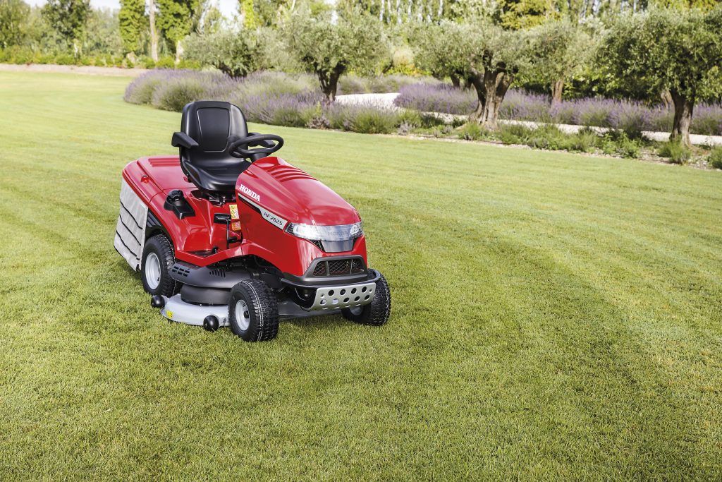 Garden machinery suppliers | Cheltenham Garden Machinery