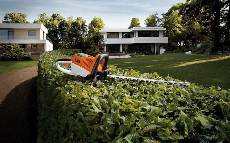 Garden machinery suppliers | Cheltenham Garden Machinery