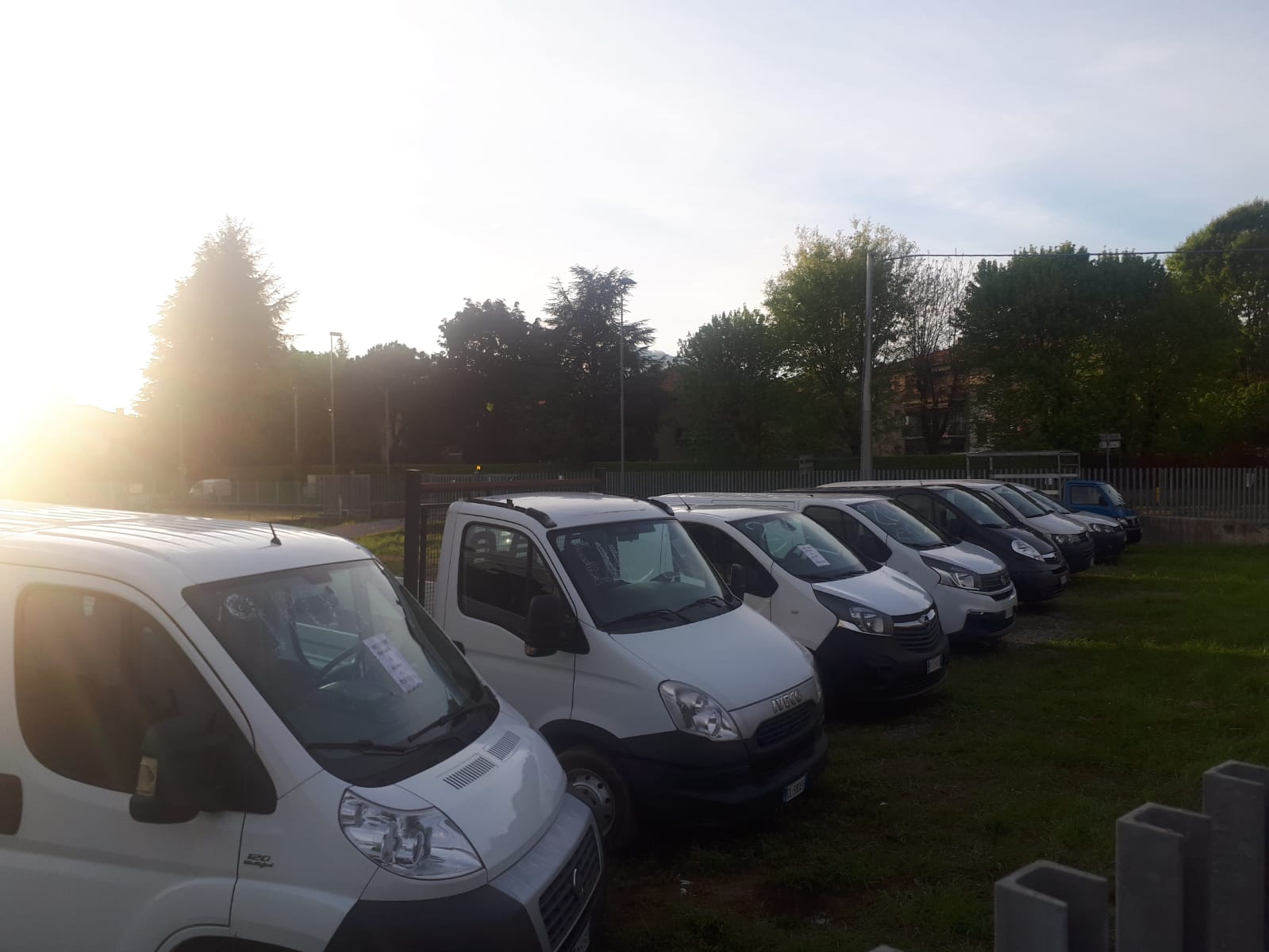 Furgoni e ribaltabili | Bergamo | Mozzo | Autocarri Capelli Giacomo ...