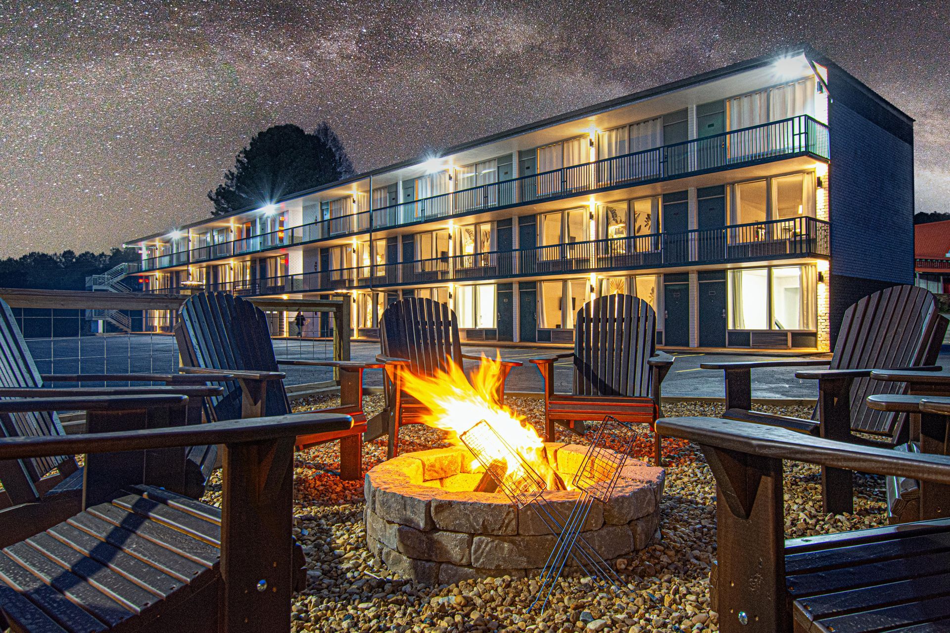 Explore Our Gallery - The Mallard Hotel Blue Ridge, GA