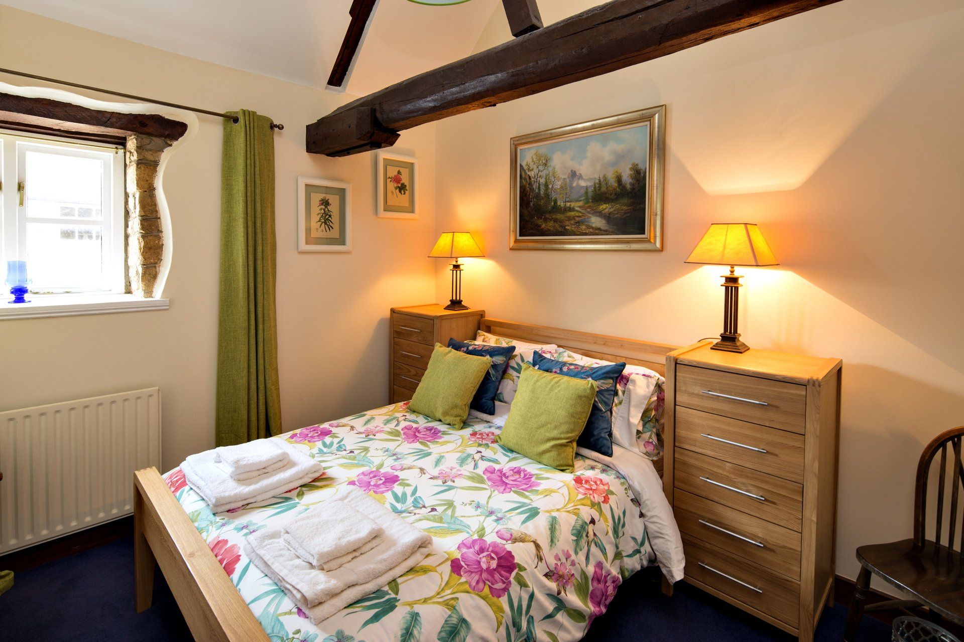 Countryside Accommodation | River Nene Cottages | Yew Tree Cottage