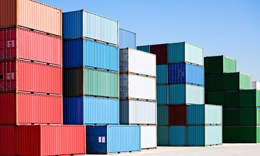 4 Factors That Compromise the Integrity of Shipping Containers