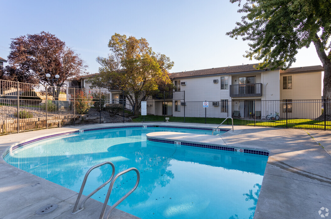 Parc48 | Newly Renovated | Kennewick, WA