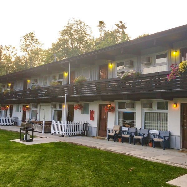 Top rated motel and lodge in Haliburton