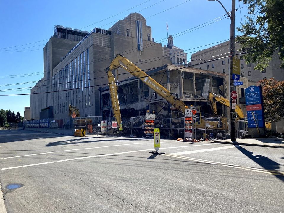 Pittsburgh: Scaife Hall Demolition Begins