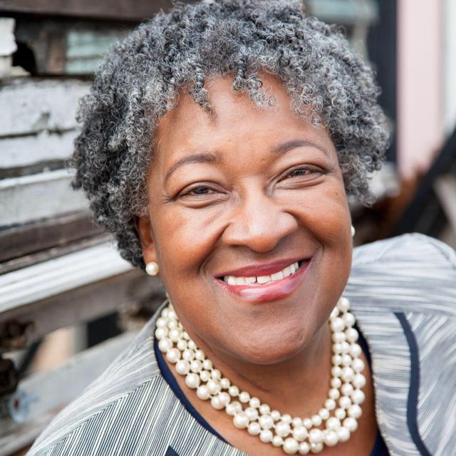 Wanda Lewis's Instagram, Twitter & Facebook on IDCrawl