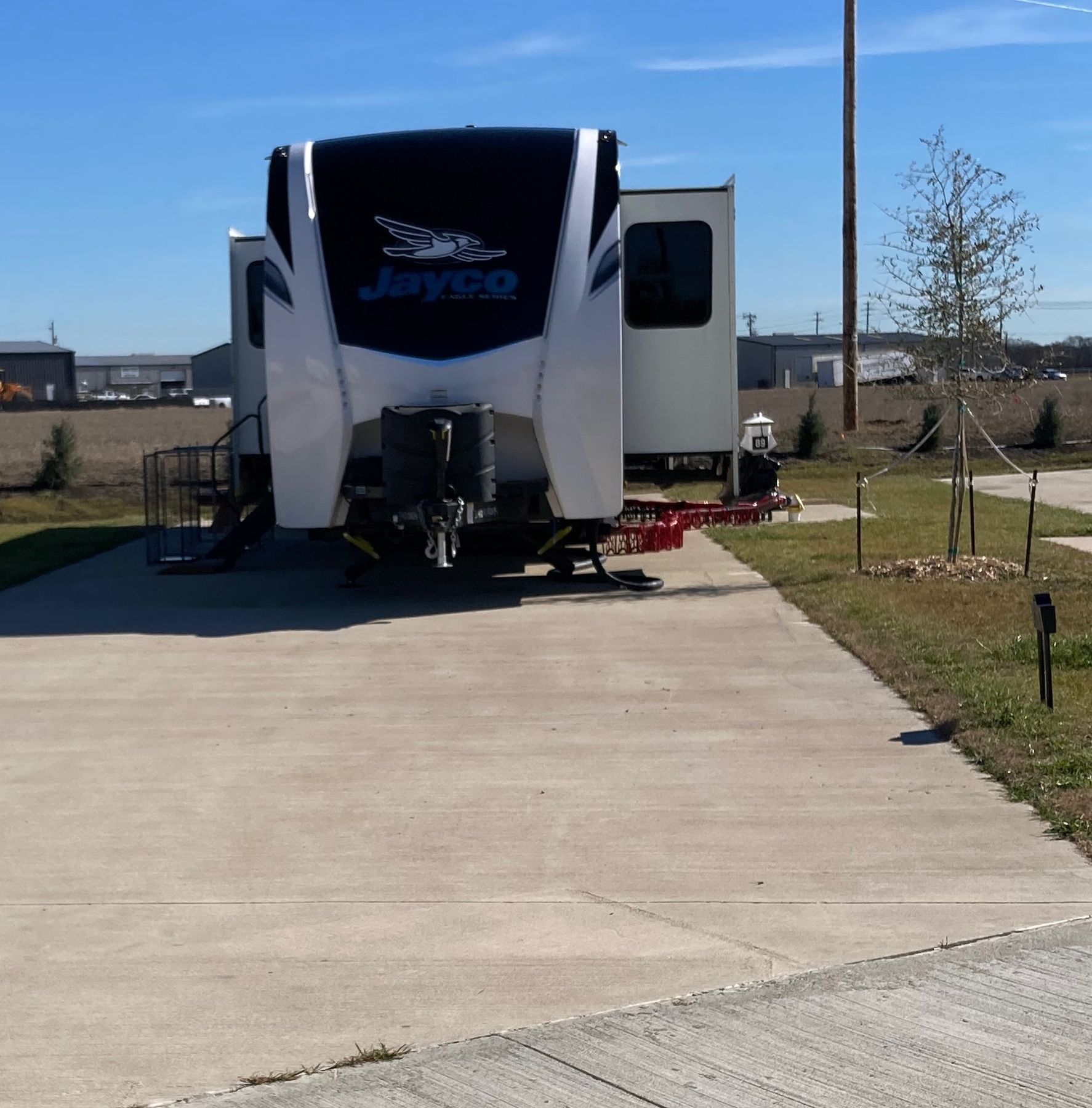 Rates | Flying Dutchman RV Resort