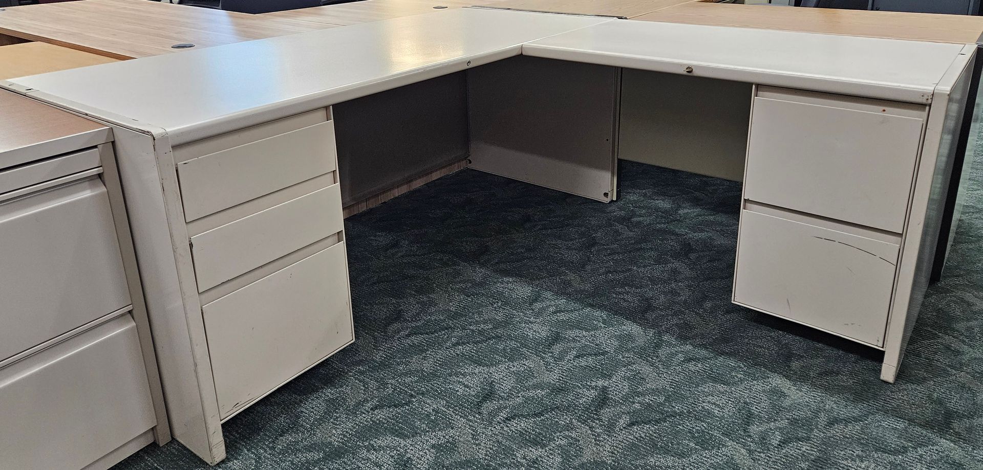 Used Desks for Sale | Affordable Office Solutions