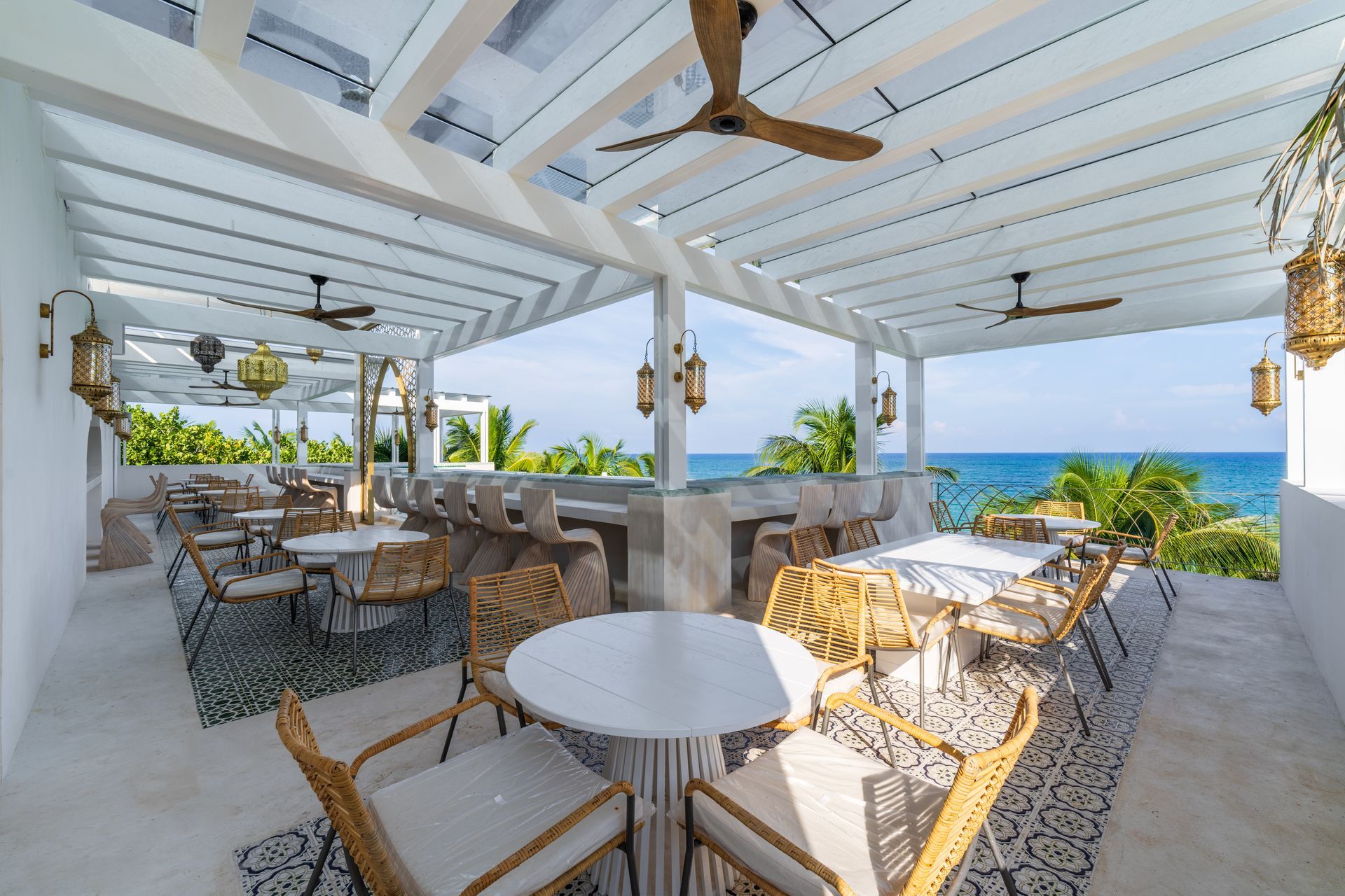 "Refugio de Lujo Marroquí en la Playa | Sana Tulum"