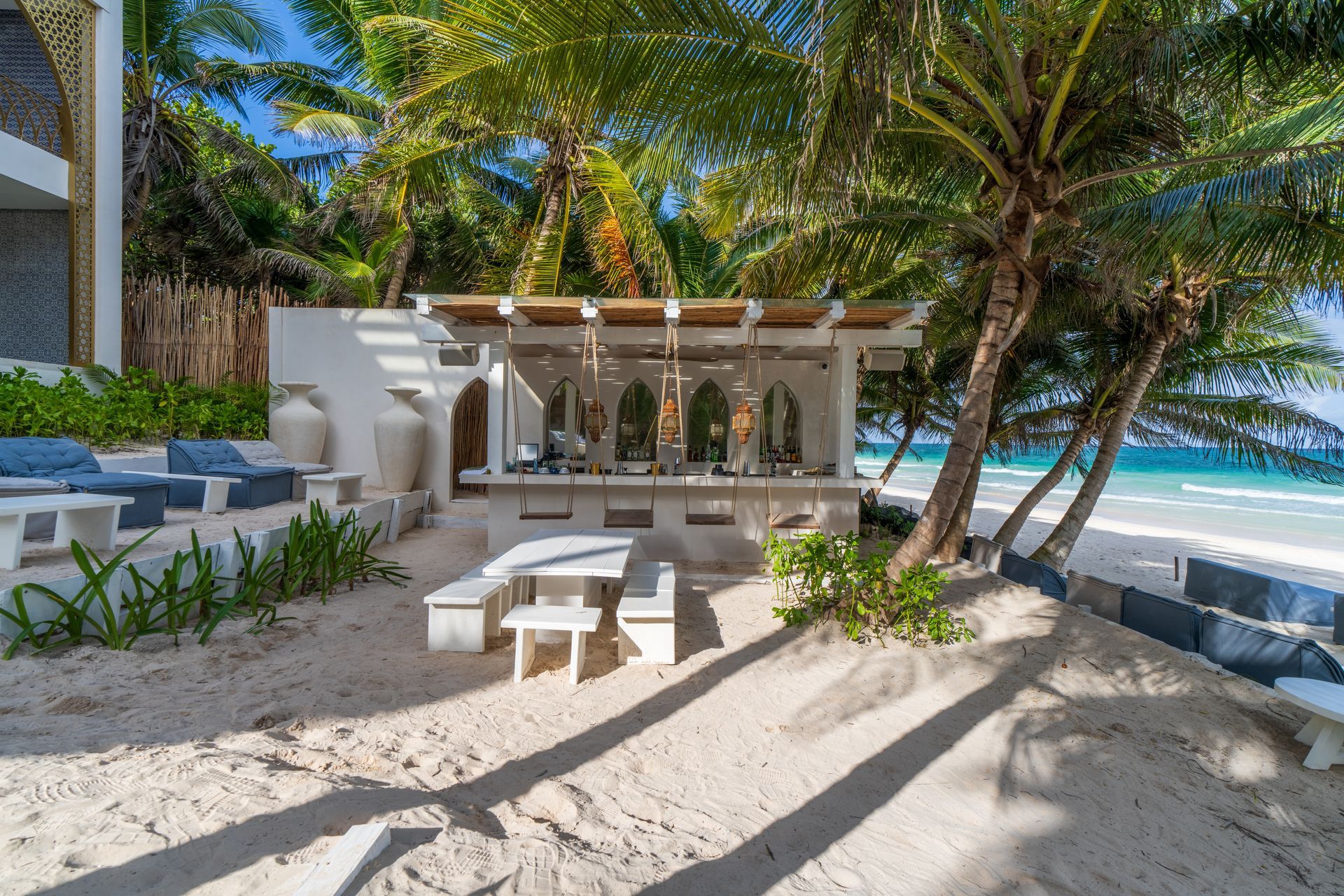 Beach Club Exclusivo en Tulum | Sana Tulum