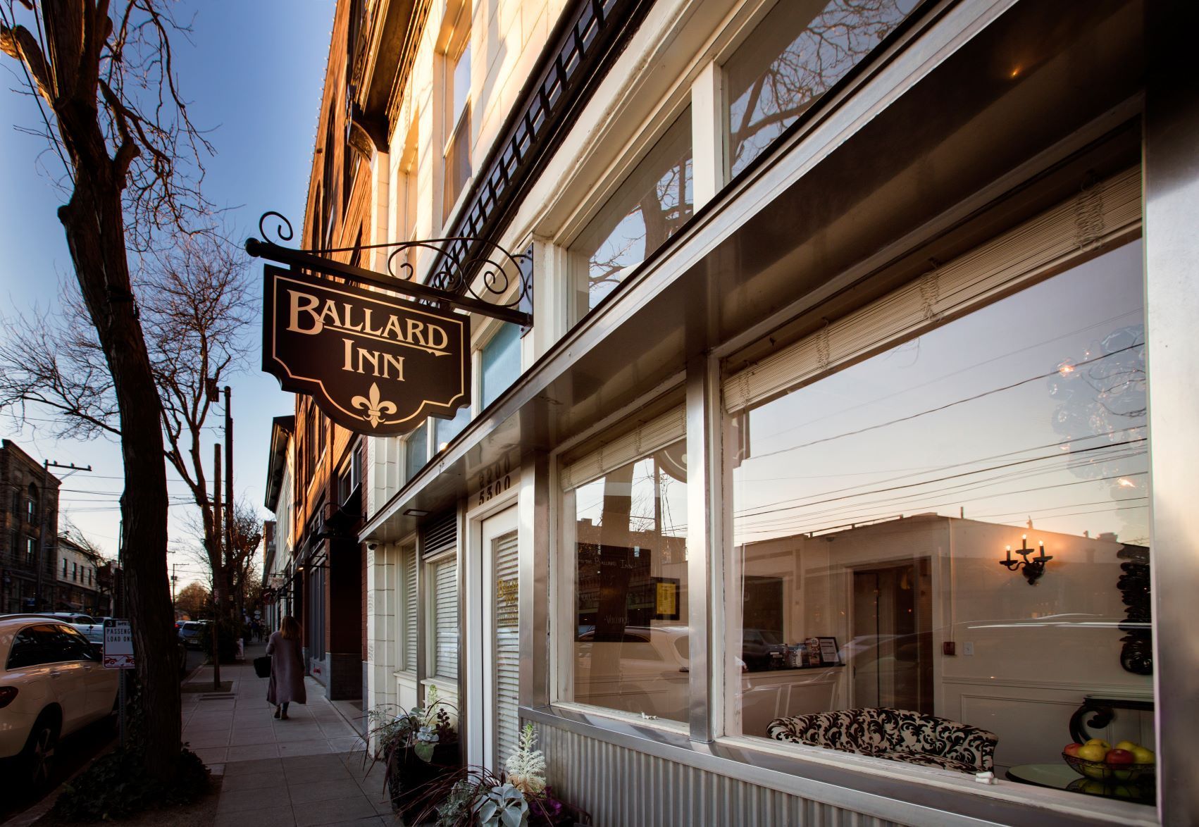 Ballard Inn | Historic Style & Modern Amenities | Seattle, WA