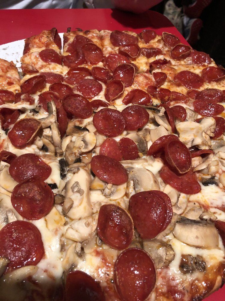 Home | Planks Cafe & Pizzeria on Parsons - Columbus, Ohio