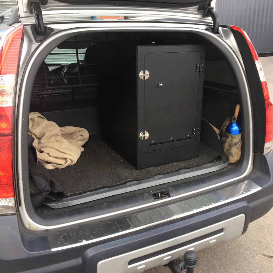 Falconry Equipment |Falconry Travel Box|Animal Transit Boxes