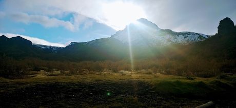 Home [www.basarcabins.is]