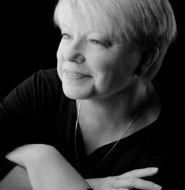 Louise Withers's Instagram, Twitter & Facebook on IDCrawl
