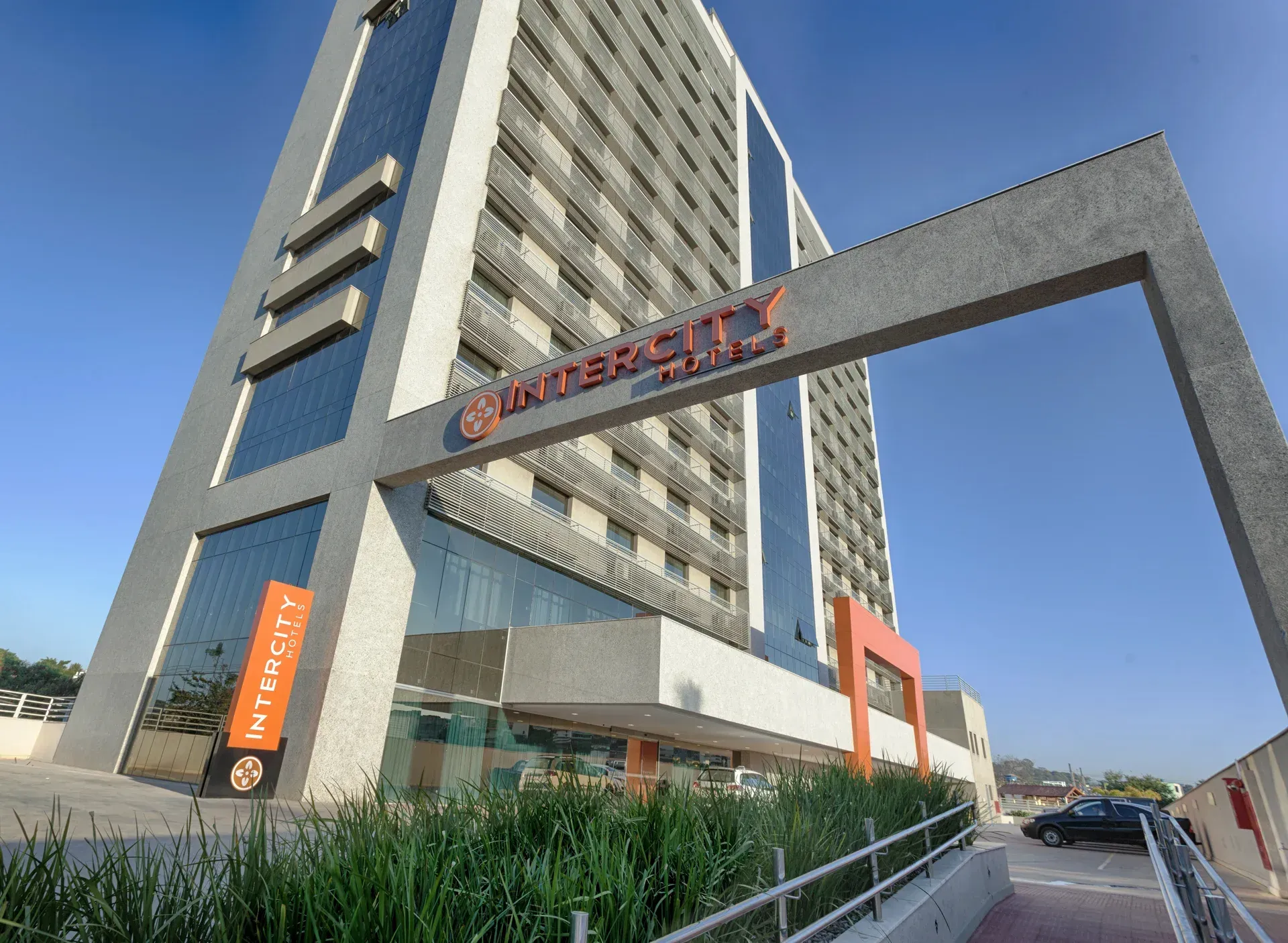 Intercity Hotéis com o menor preço garantido – Faça sua reserva online!