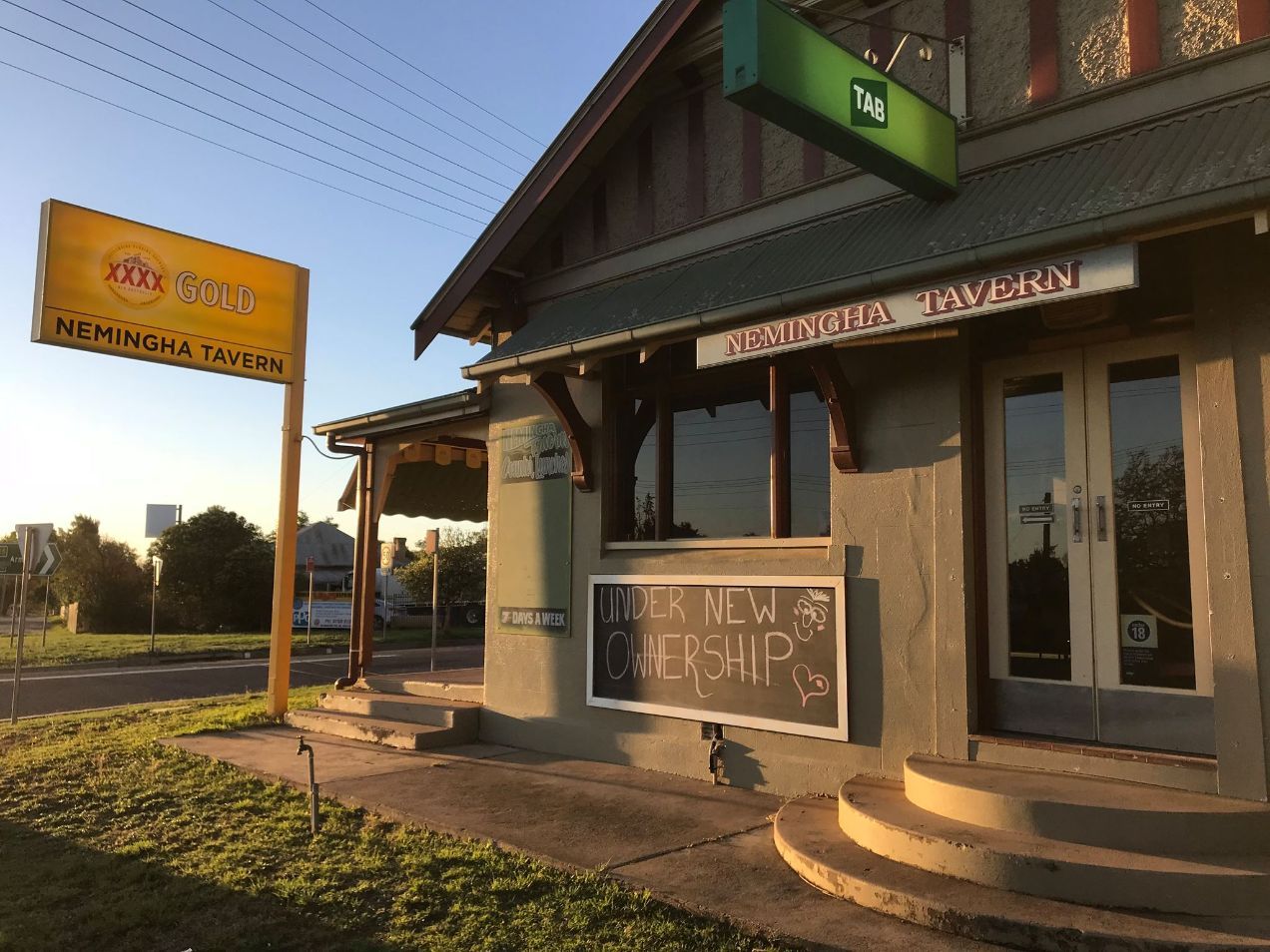 Nemingha Tavern | Pub in Tamworth