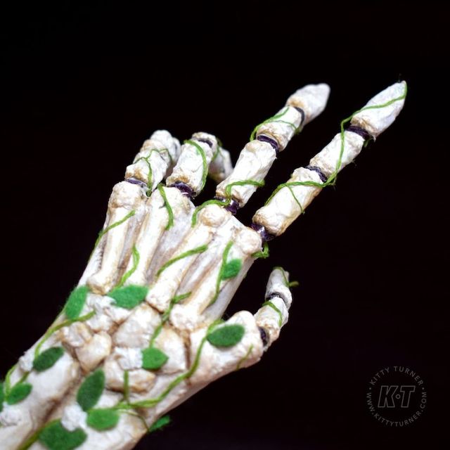 Skeleton Hand Puppet