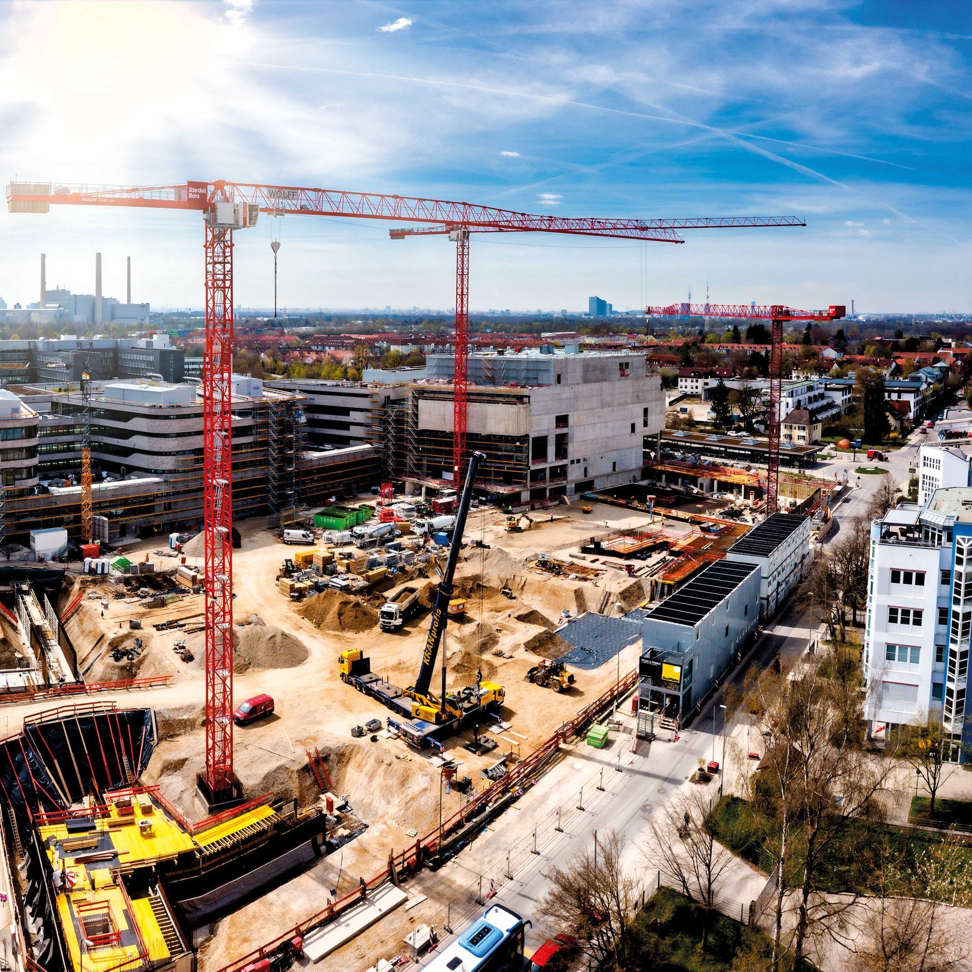 SunPlate® | Solarstrom vom Baucontainerdach