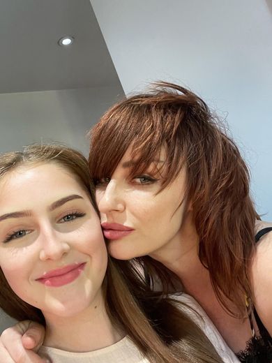 Experienced Beautician at Creative Touch in Rotherham