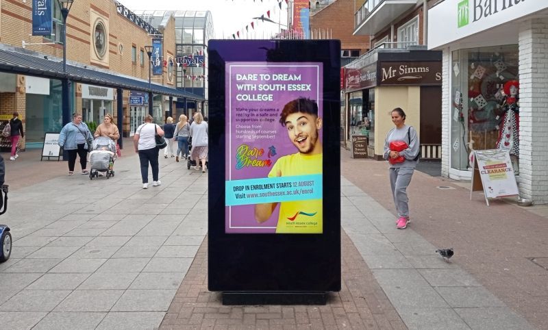 Freestanding Outdoor Digital Poster 43"-65" | Display Components