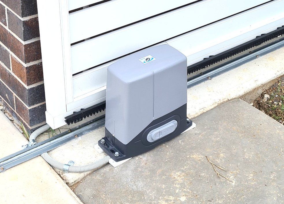 Rural & Heavy Duty Gates made by Warwick Gates