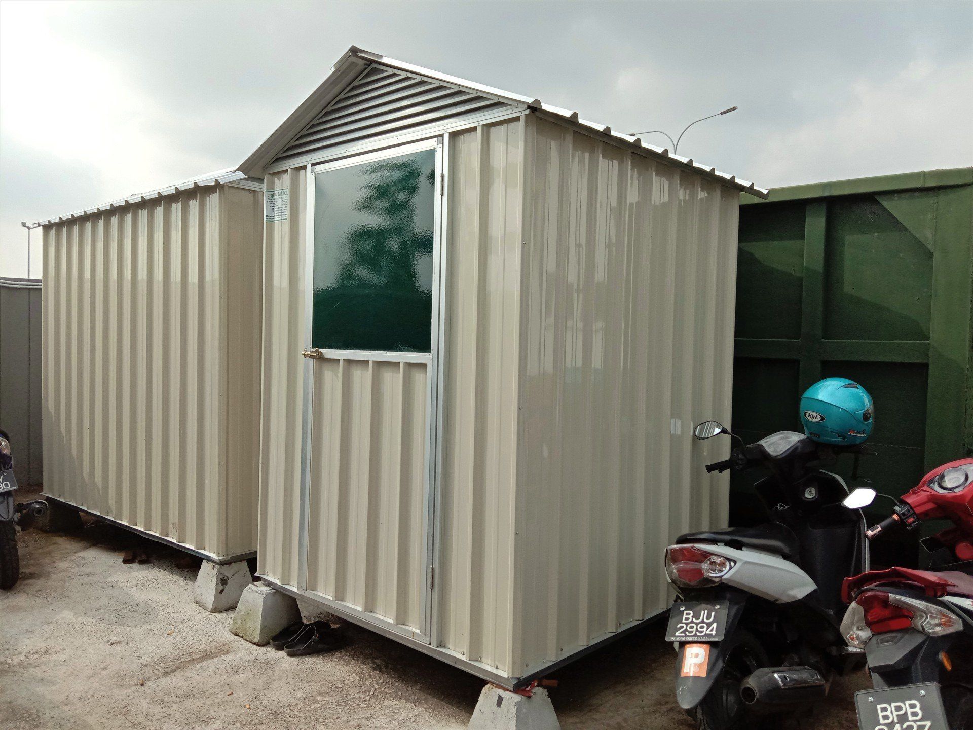 Shipping Container Supplier & Service Malaysia - Emicla Container ...