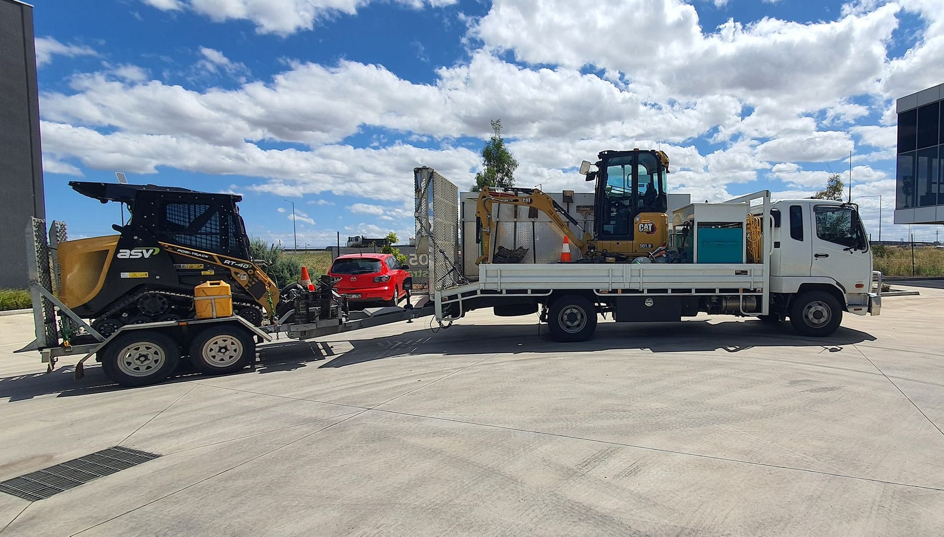 Absolute Mini Diggers | Nbn Services Melbourne, Excavation, Retaining ...