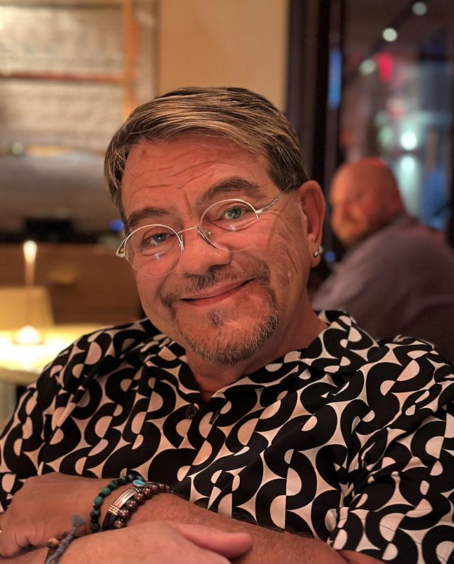 Frances Torres's Instagram, Twitter & Facebook on IDCrawl