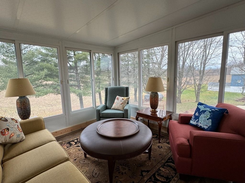 Stay in Three Rivers | Inn Between The Lakes