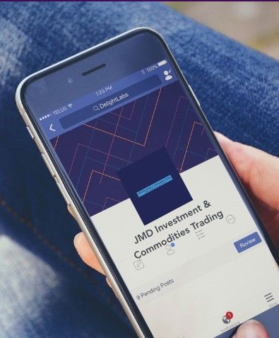 Open Banking; API (Application Programming Interface).