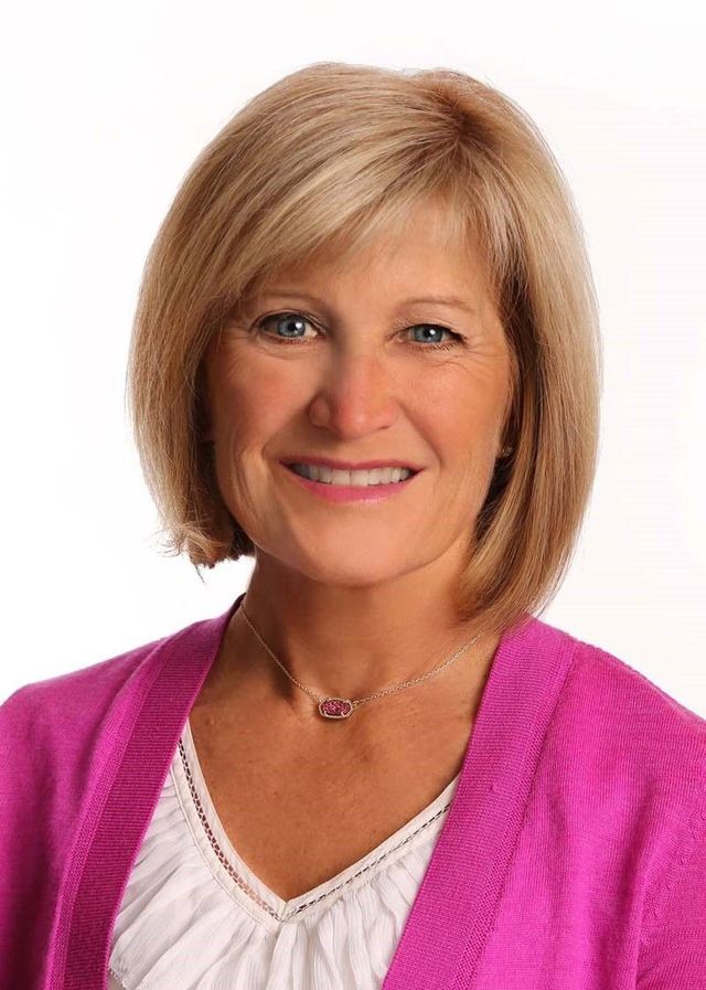 Angela Greiner's Instagram, Twitter & Facebook on IDCrawl